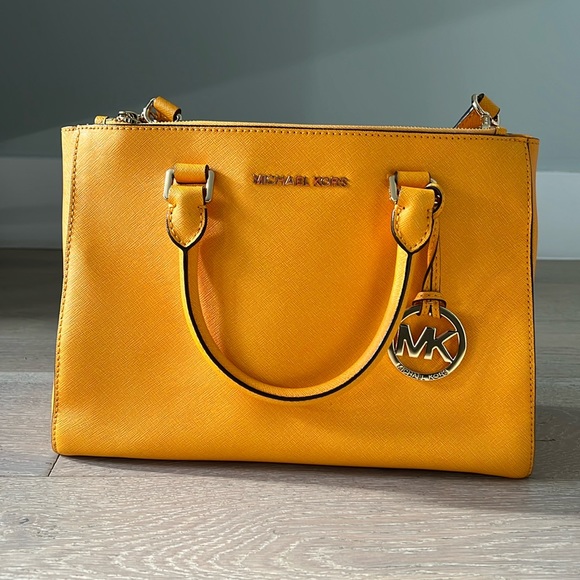 Michael Kors | Bags | Michael Kors Yellow Purse | Poshmark
